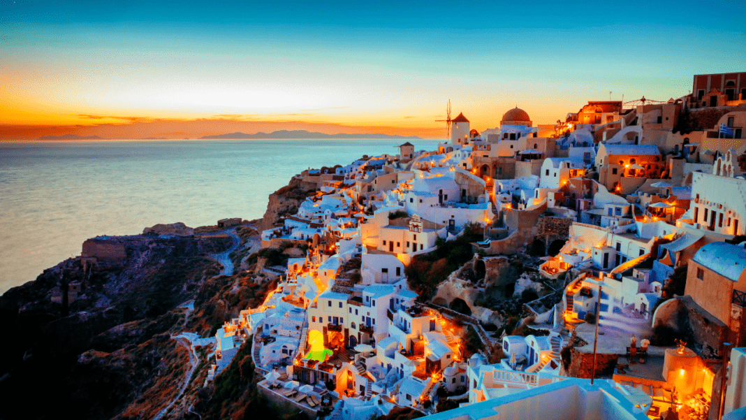 10 Most Beautiful COASTLINES On Earth