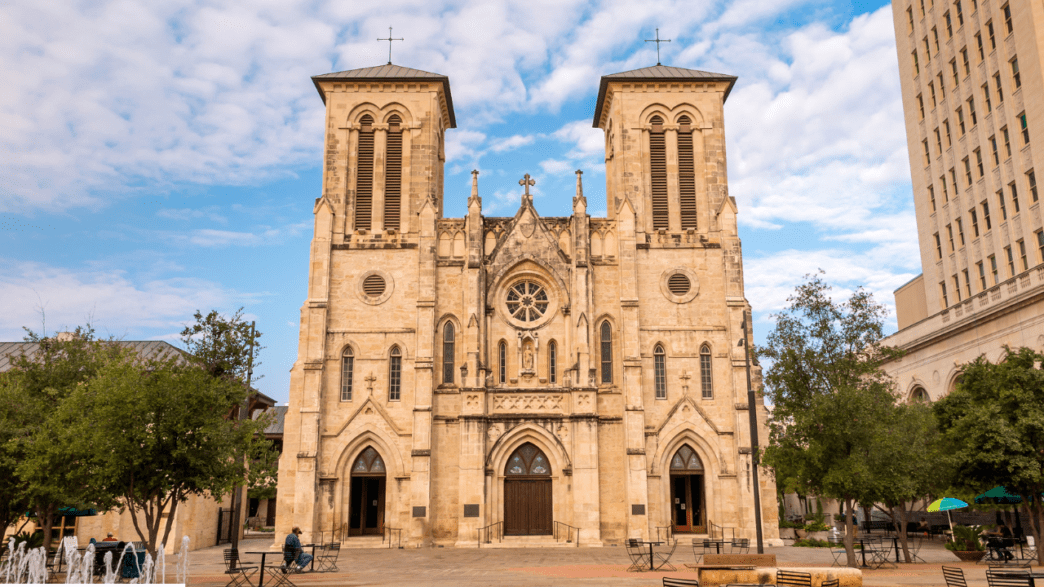 11 Oldest Cathedrals in The USA