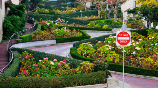 Top 15 Iconic American Streets: A Journey Through Culture and History