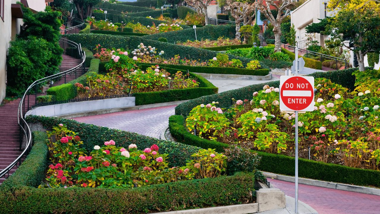 Top 15 Iconic American Streets: A Journey Through Culture and History