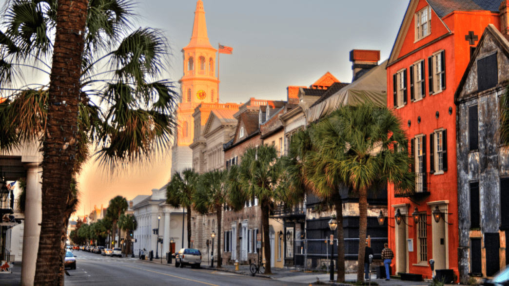 Top 15 Iconic American Streets: A Journey Through Culture and History