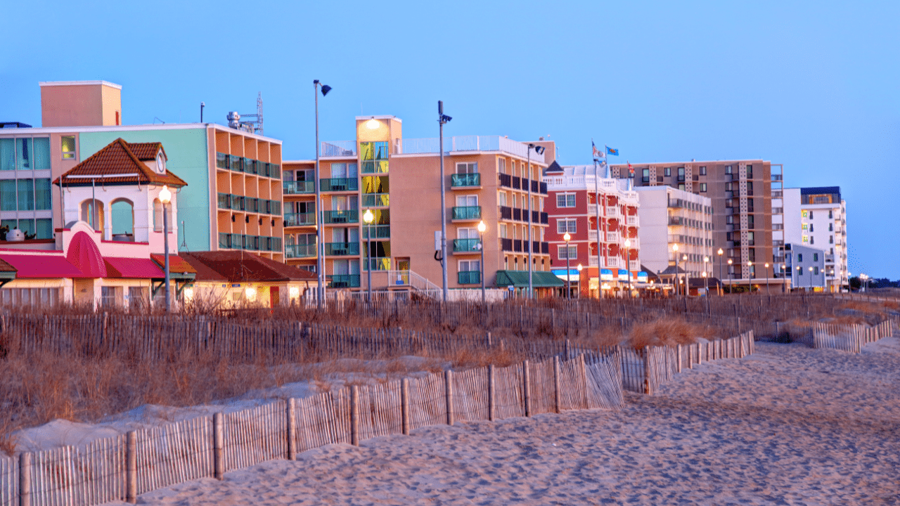 10 Iconic U.S. Boardwalks for a Classic Beach Day